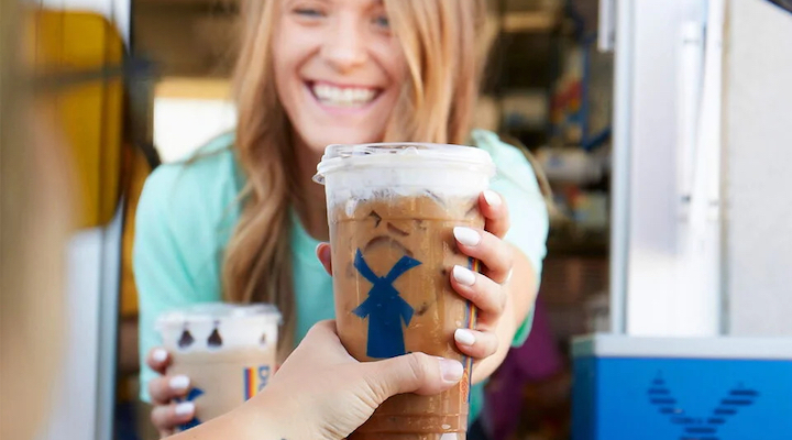 Dutch Bros coffee marks 'fantastic' quarter as sales surge on network ...