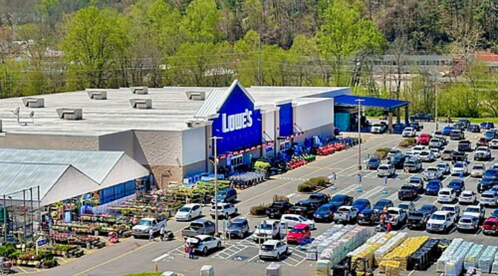 Lowe’s sales suffer ‘significant deterioration’ - Inside Retail US