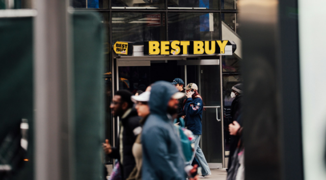 Best Buy lifts full-year outlook after stronger third-quarter sales ...