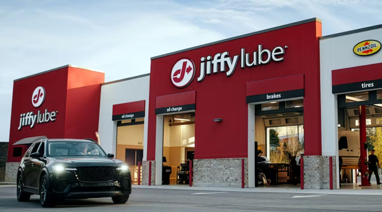 Shell to sell Jiffy Lube business, including 2000 franchised stores ...